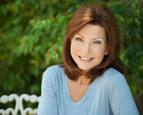 Janice Hamilton Actress & Spokesperson - Janice Hamilton Auctioneer